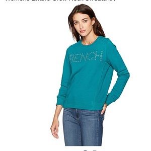 Bench | Sweaters | 25 Bench Womens Embro Crew Neck Sweatshirt | Poshmark